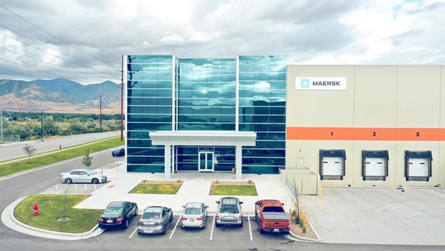 Inbound, outbound, and reverse logistics types explained | Maersk Inbound, outbound, and reverse logistics types explained | Maersk